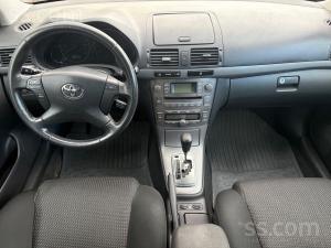 Серый Тойота Авенсис 2007 в Рига, объемом двигателя 2.00 л и пробегом 0 тыс. км за 2100 €, фото 5 на AUTOMOTO.COM.LV