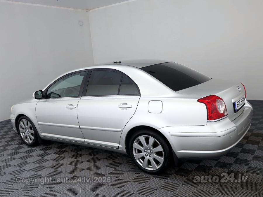 Серый Тойота Авенсис 2008 в Таллин, объемом двигателя 2.00 л и пробегом 195 тыс. км за 2699 €, фото 5 на AUTOMOTO.COM.LV