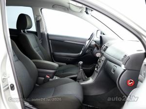 Серый Тойота Авенсис 2008 в Таллин, объемом двигателя 2.00 л и пробегом 195 тыс. км за 2699 €, фото 7 на AUTOMOTO.COM.LV