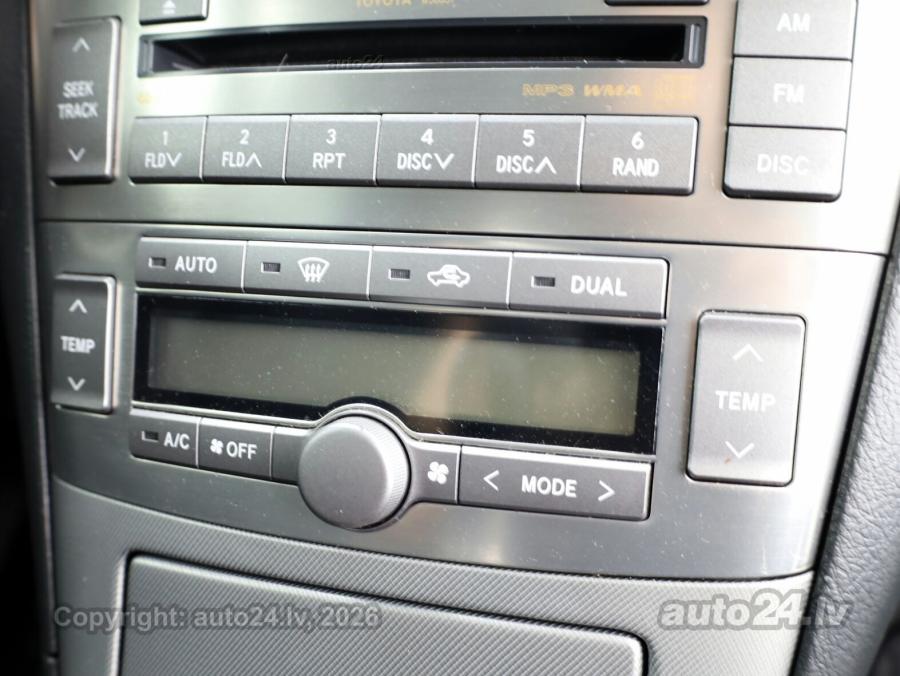 Серый Тойота Авенсис 2008 в Таллин, объемом двигателя 2.00 л и пробегом 195 тыс. км за 2699 €, фото 9 на AUTOMOTO.COM.LV