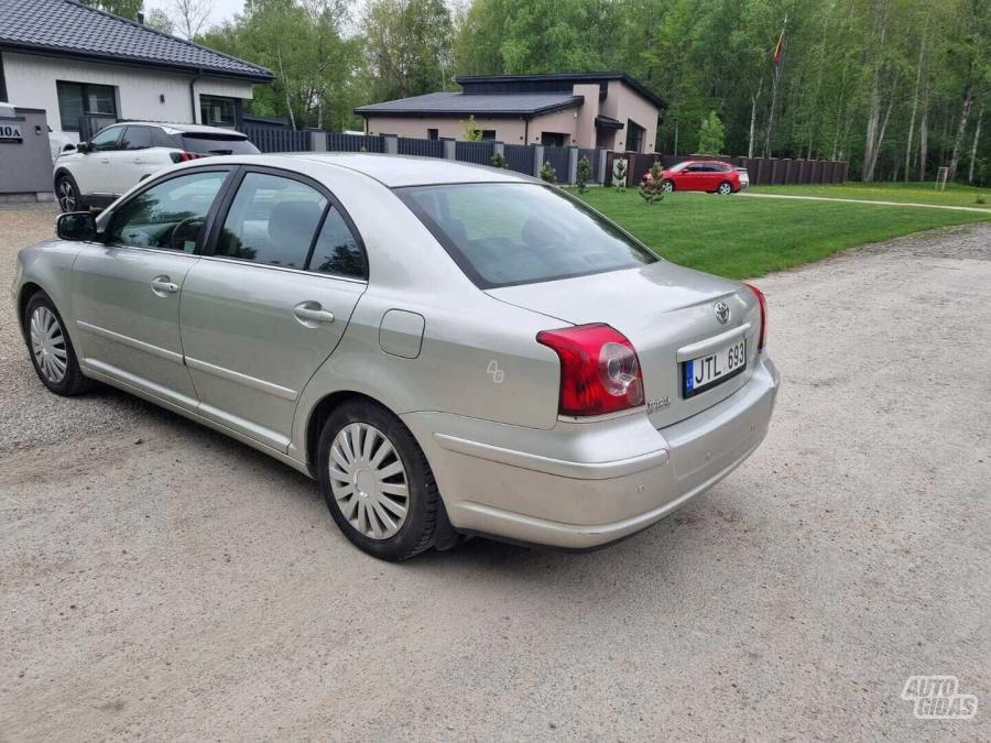 Серый Тойота Авенсис 2008 в Шяуляй, объемом двигателя 2.00 л и пробегом 126 тыс. км за 2600 €, фото 8 на AUTOMOTO.COM.LV