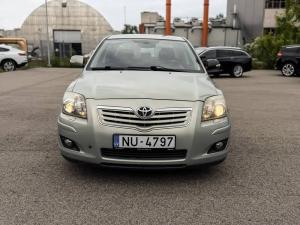 Pelēks Toyota Avensis 2008 Jelgava, ar dzinēja tilpumu 2.00 L un nobraukumu 285 tūkst. km par 1750 €, foto 3 vietnē AUTOMOTO.COM.LV