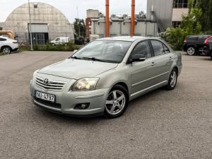 Pelēks Toyota Avensis 2008 Jelgava, ar dzinēja tilpumu 2.00 L un nobraukumu 285 tūkst. km par 1750 €, foto 4 vietnē AUTOMOTO.COM.LV