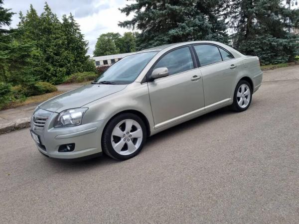 Pelēks Toyota Avensis 2008 Jēkabpils, ar dzinēja tilpumu 2.00 L un nobraukumu 264 tūkst. km par 3950 €, foto 1 vietnē AUTOMOTO.COM.LV