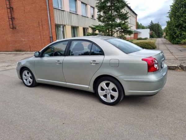 Pelēks Toyota Avensis 2008 Jēkabpils, ar dzinēja tilpumu 2.00 L un nobraukumu 264 tūkst. km par 3950 €, foto 8 vietnē AUTOMOTO.COM.LV