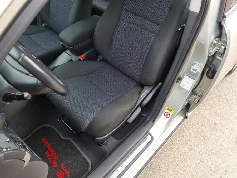 Серый Тойота Авенсис 2008 в Екабпилс, объемом двигателя 2.00 л и пробегом 264 тыс. км за 3950 €, фото 17 на AUTOMOTO.COM.LV