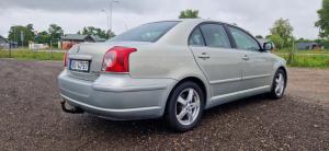 Pelēks Toyota Avensis 2008 Rīga, ar dzinēja tilpumu 2.00 L un nobraukumu 260 tūkst. km par 3450 €, foto 7 vietnē AUTOMOTO.COM.LV
