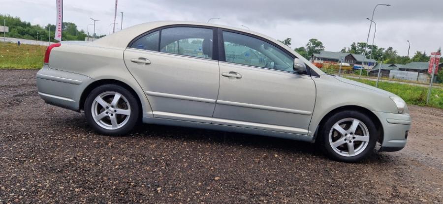 Pelēks Toyota Avensis 2008 Rīga, ar dzinēja tilpumu 2.00 L un nobraukumu 260 tūkst. km par 3450 €, foto 8 vietnē AUTOMOTO.COM.LV