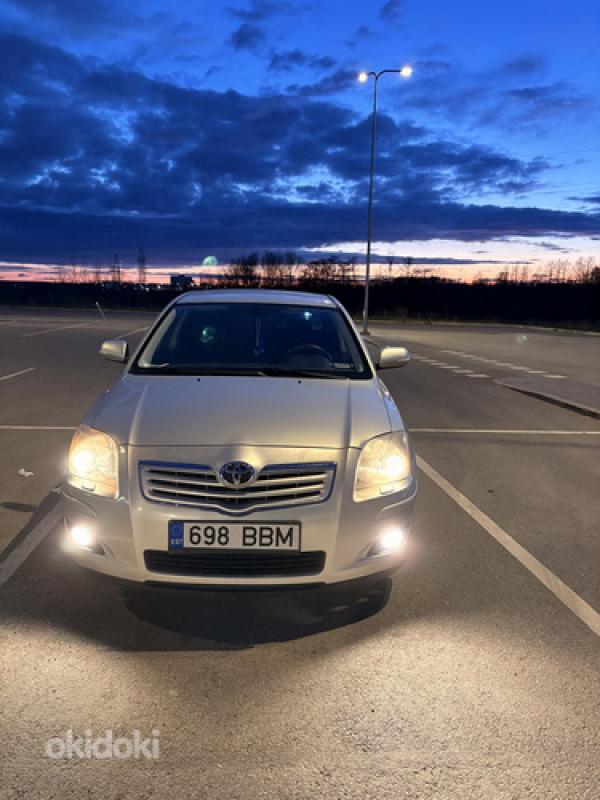 Pelēks Toyota Avensis 2008 Mardu, ar dzinēja tilpumu 2.00 L un nobraukumu 195 tūkst. km par 3500 €, foto 1 vietnē AUTOMOTO.COM.LV