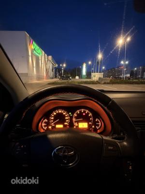 Pelēks Toyota Avensis 2008 Mardu, ar dzinēja tilpumu 2.00 L un nobraukumu 195 tūkst. km par 3500 €, foto 7 vietnē AUTOMOTO.COM.LV