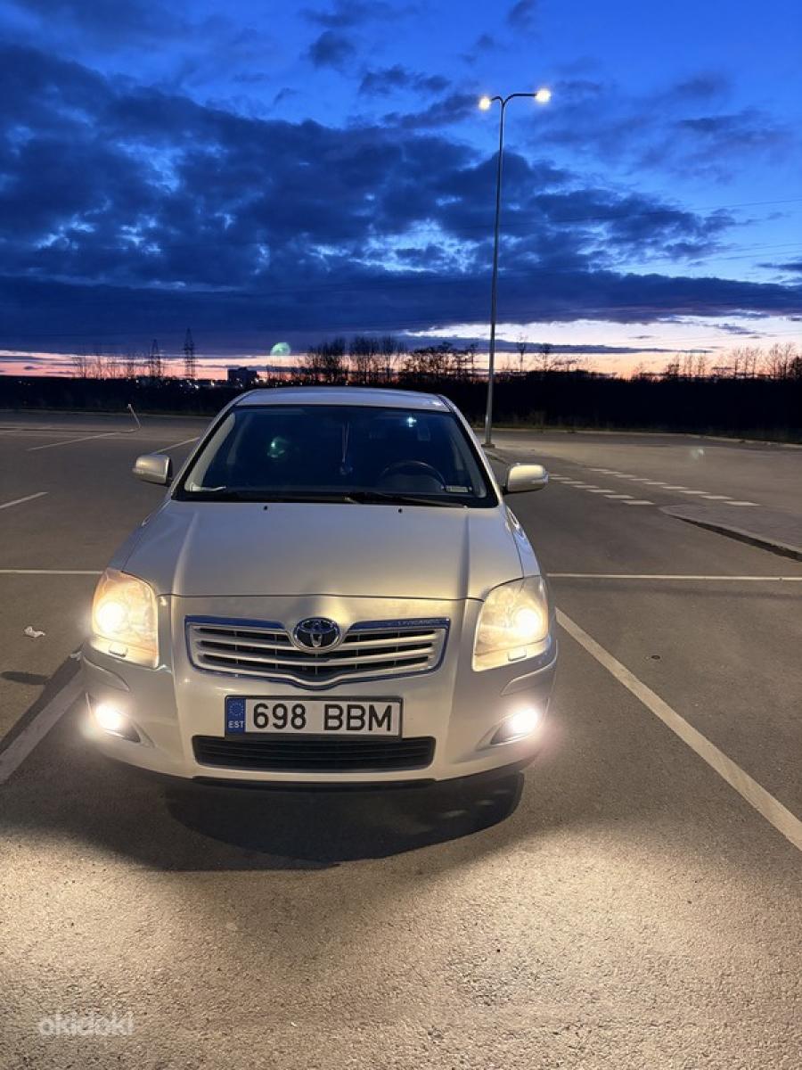 Pelēks Toyota Avensis 2008 Mardu, ar dzinēja tilpumu 2.00 L un nobraukumu 195 tūkst. km par 3500 €, foto 9 vietnē AUTOMOTO.COM.LV