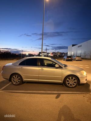 Pelēks Toyota Avensis 2008 Mardu, ar dzinēja tilpumu 2.00 L un nobraukumu 195 tūkst. km par 3500 €, foto 12 vietnē AUTOMOTO.COM.LV