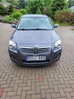 Pelēks Toyota Avensis 2008 Šilutė, ar dzinēja tilpumu 2.00 L un nobraukumu 107 tūkst. km par 3700 €, foto 4 vietnē AUTOMOTO.COM.LV