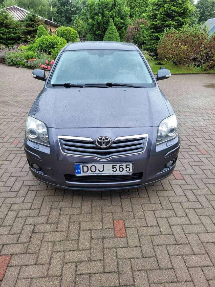 Pelēks Toyota Avensis 2008 Šilutė, ar dzinēja tilpumu 2.00 L un nobraukumu 107 tūkst. km par 3700 €, foto 4 vietnē AUTOMOTO.COM.LV