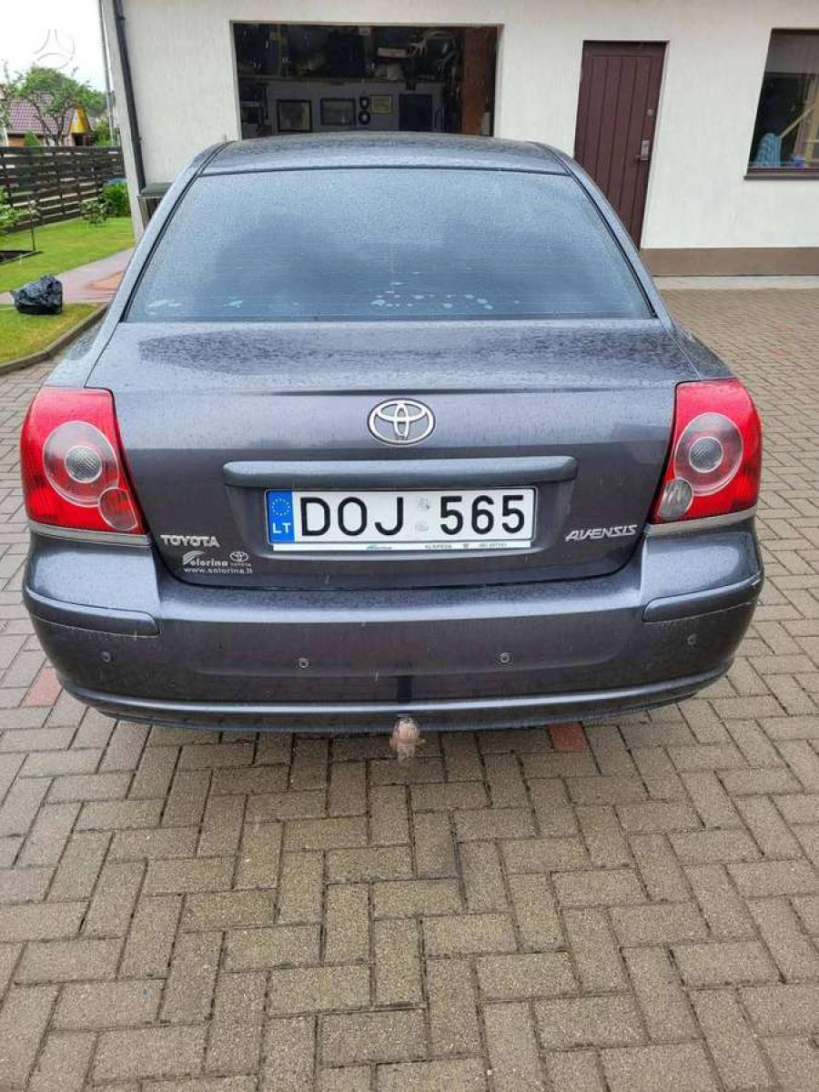 Pelēks Toyota Avensis 2008 Šilutė, ar dzinēja tilpumu 2.00 L un nobraukumu 107 tūkst. km par 3700 €, foto 5 vietnē AUTOMOTO.COM.LV