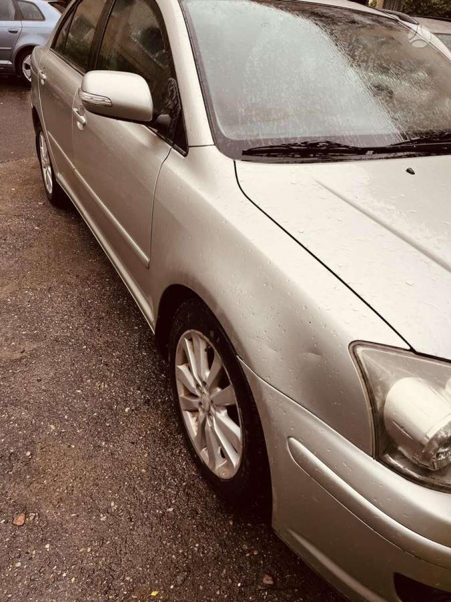 Pelēks Toyota Avensis 2008 Viļņa, ar dzinēja tilpumu 1.79 L un nobraukumu 260 tūkst. km par 3000 €, foto 8 vietnē AUTOMOTO.COM.LV