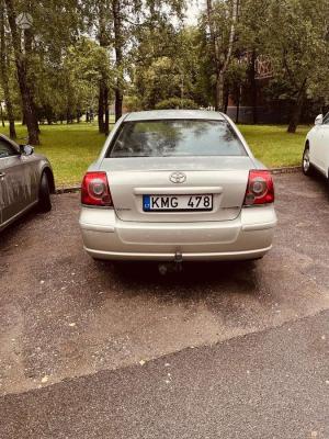 Pelēks Toyota Avensis 2008 Viļņa, ar dzinēja tilpumu 1.79 L un nobraukumu 260 tūkst. km par 3000 €, foto 10 vietnē AUTOMOTO.COM.LV