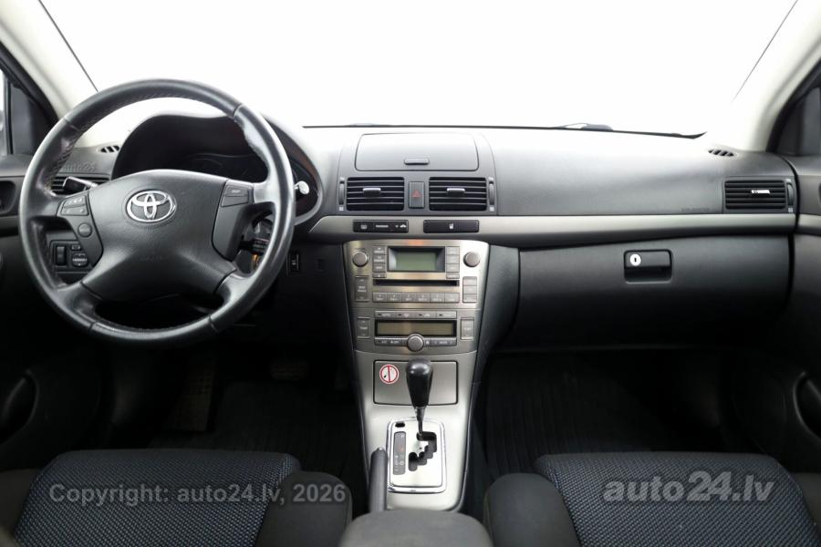Pelēks Toyota Avensis 2008 Tallina, ar dzinēja tilpumu 2.00 L un nobraukumu 219 tūkst. km par 2999 €, foto 6 vietnē AUTOMOTO.COM.LV