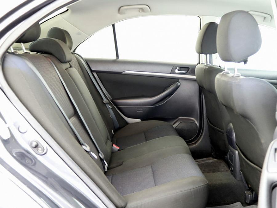 Серый Тойота Авенсис 2008 в Таллин, объемом двигателя 2.00 л и пробегом 219 тыс. км за 2999 €, фото 8 на AUTOMOTO.COM.LV