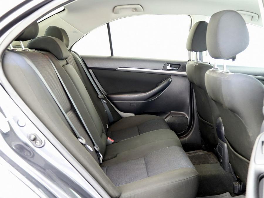 Серый Тойота Авенсис 2008 в Таллин, объемом двигателя 2.00 л и пробегом 219 тыс. км за 2999 €, фото 17 на AUTOMOTO.COM.LV