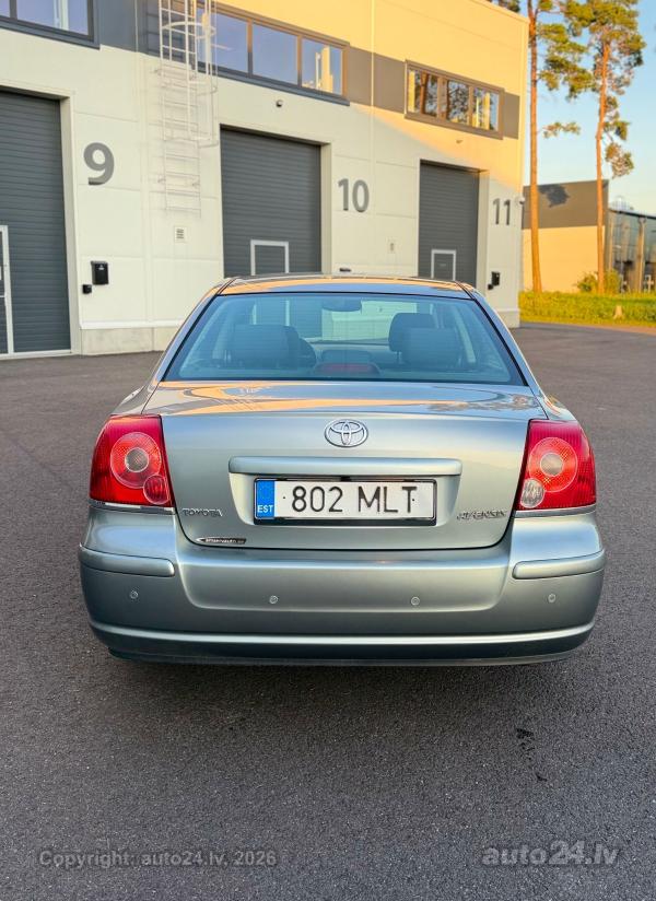 Pelēks Toyota Avensis 2008 Tallina, ar dzinēja tilpumu 1.60 L un nobraukumu 170 tūkst. km par 2899 €, foto 7 vietnē AUTOMOTO.COM.LV