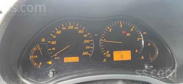 Pelēks Toyota Avensis 2008 Rīga, ar dzinēja tilpumu 2.00 L un nobraukumu 303 tūkst. km par 1200 €, foto 5 vietnē AUTOMOTO.COM.LV