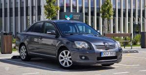 Grey Toyota Avensis 2008 in Vilnius, with an engine capacity of 2.00 L and mileage of 108 thousand km for 4900 €, photo  on AUTOMOTO.COM.LV