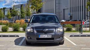 Pelēks Toyota Avensis 2008 Viļņa, ar dzinēja tilpumu 2.00 L un nobraukumu 108 tūkst. km par 4900 €, foto 3 vietnē AUTOMOTO.COM.LV