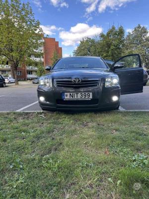 Pelēks Toyota Avensis 2008 Druskininkai, ar dzinēja tilpumu 2.36 L un nobraukumu 183 tūkst. km par 2990 €, foto 3 vietnē AUTOMOTO.COM.LV