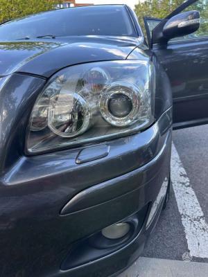 Pelēks Toyota Avensis 2008 Druskininkai, ar dzinēja tilpumu 2.36 L un nobraukumu 183 tūkst. km par 2990 €, foto 5 vietnē AUTOMOTO.COM.LV