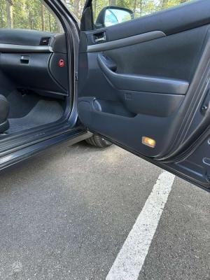 Pelēks Toyota Avensis 2008 Druskininkai, ar dzinēja tilpumu 2.36 L un nobraukumu 183 tūkst. km par 2990 €, foto 11 vietnē AUTOMOTO.COM.LV