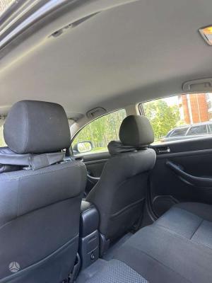Pelēks Toyota Avensis 2008 Druskininkai, ar dzinēja tilpumu 2.36 L un nobraukumu 183 tūkst. km par 2990 €, foto 13 vietnē AUTOMOTO.COM.LV