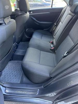 Pelēks Toyota Avensis 2008 Druskininkai, ar dzinēja tilpumu 2.36 L un nobraukumu 183 tūkst. km par 2990 €, foto 14 vietnē AUTOMOTO.COM.LV