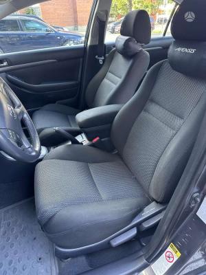 Pelēks Toyota Avensis 2008 Druskininkai, ar dzinēja tilpumu 2.36 L un nobraukumu 183 tūkst. km par 2990 €, foto 15 vietnē AUTOMOTO.COM.LV