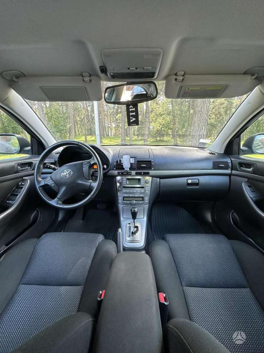 Pelēks Toyota Avensis 2008 Druskininkai, ar dzinēja tilpumu 2.36 L un nobraukumu 183 tūkst. km par 2990 €, foto 17 vietnē AUTOMOTO.COM.LV