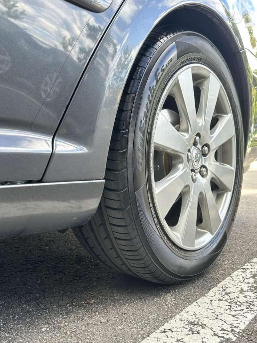 Pelēks Toyota Avensis 2008 Druskininkai, ar dzinēja tilpumu 2.36 L un nobraukumu 183 tūkst. km par 2990 €, foto 27 vietnē AUTOMOTO.COM.LV