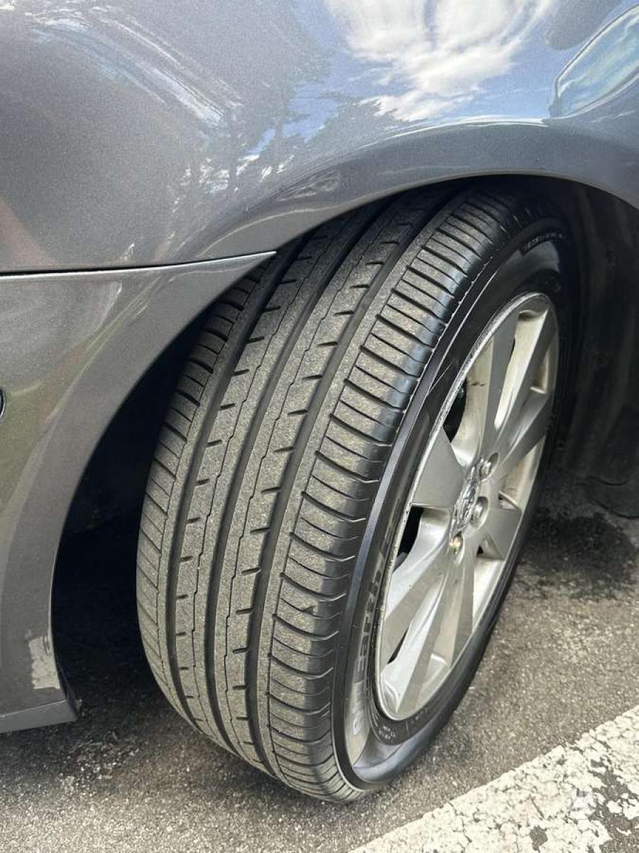 Pelēks Toyota Avensis 2008 Druskininkai, ar dzinēja tilpumu 2.36 L un nobraukumu 183 tūkst. km par 2990 €, foto 28 vietnē AUTOMOTO.COM.LV