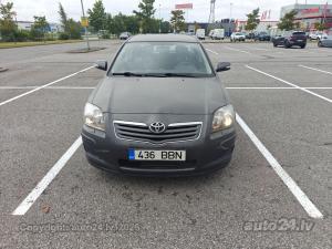 Pelēks Toyota Avensis 2008 Tallina, ar dzinēja tilpumu 1.60 L un nobraukumu 132 tūkst. km par 2000 €, foto 3 vietnē AUTOMOTO.COM.LV