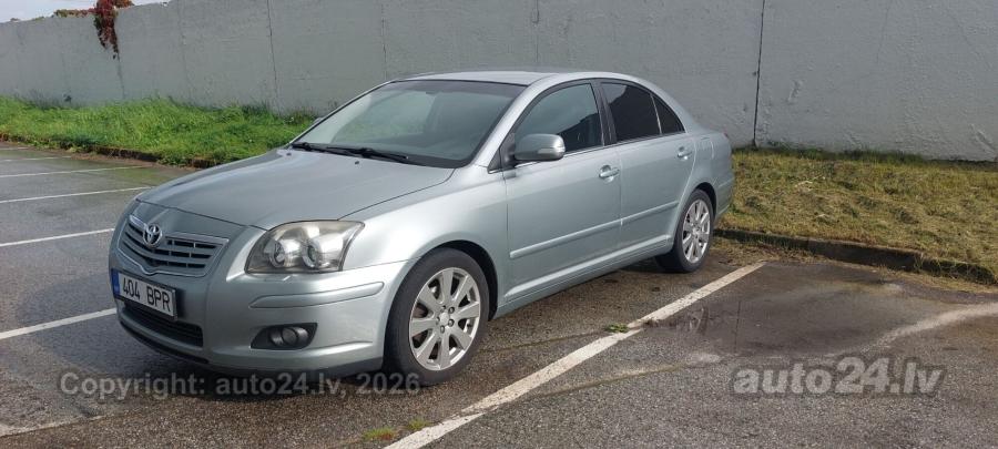 Серый Тойота Авенсис 2008 в Таллин, объемом двигателя 1.80 л и пробегом 211 тыс. км за 3800 €, фото 1 на AUTOMOTO.COM.LV