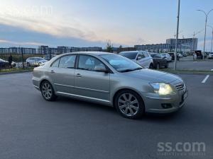 Grey Toyota Avensis 2008 in Riga, with an engine capacity of 2.00 L and mileage of 191 thousand km for 4000 €, photo 4 on AUTOMOTO.COM.LV