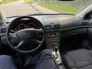 Pelēks Toyota Avensis 2008 Rīga, ar dzinēja tilpumu 2.00 L un nobraukumu 189 tūkst. km par 2800 €, foto 6 vietnē AUTOMOTO.COM.LV