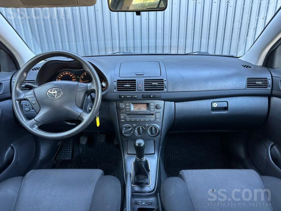 Серый Тойота Авенсис 2008 в Елгава, объемом двигателя 1.60 л и пробегом 297 тыс. км за 1800 €, фото 10 на AUTOMOTO.COM.LV