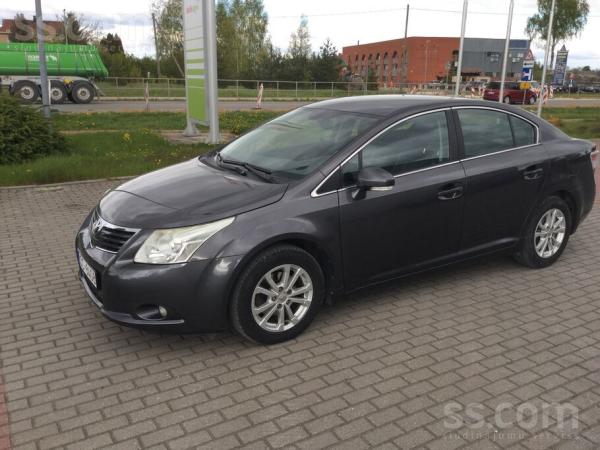 Pelēks Toyota Avensis 2009 Jēkabpils, ar dzinēja tilpumu 2.00 L un nobraukumu 222 tūkst. km par 1300 €, foto 2 vietnē AUTOMOTO.COM.LV