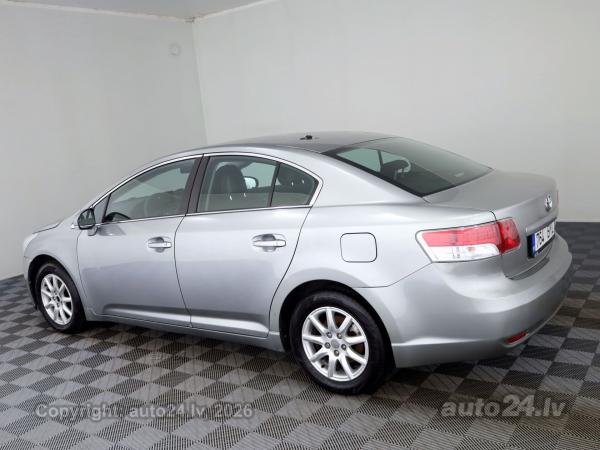 Grey Toyota Avensis 2009 in Tallinn, with an engine capacity of 1.80 L and mileage of 188 thousand km for 2999 €, photo 4 on AUTOMOTO.COM.LV