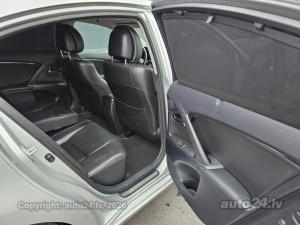 Pelēks Toyota Avensis 2009 Tallina, ar dzinēja tilpumu 2.20 L un nobraukumu 224 tūkst. km par 6100 €, foto 11 vietnē AUTOMOTO.COM.LV