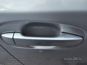 Pelēks Toyota Avensis 2009 Tallina, ar dzinēja tilpumu 2.20 L un nobraukumu 224 tūkst. km par 6100 €, foto 28 vietnē AUTOMOTO.COM.LV
