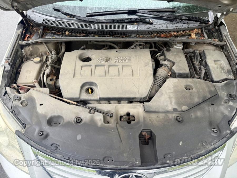 Grey Toyota Avensis 2009 in Tallinn, with an engine capacity of 1.80 L and mileage of 340 thousand km for 2599 €, photo 12 on AUTOMOTO.COM.LV