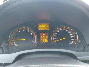 Grey Toyota Avensis 2009 in Vilnius, with an engine capacity of 1.99 L and mileage of 232 thousand km for 5990 €, photo 5 on AUTOMOTO.COM.LV