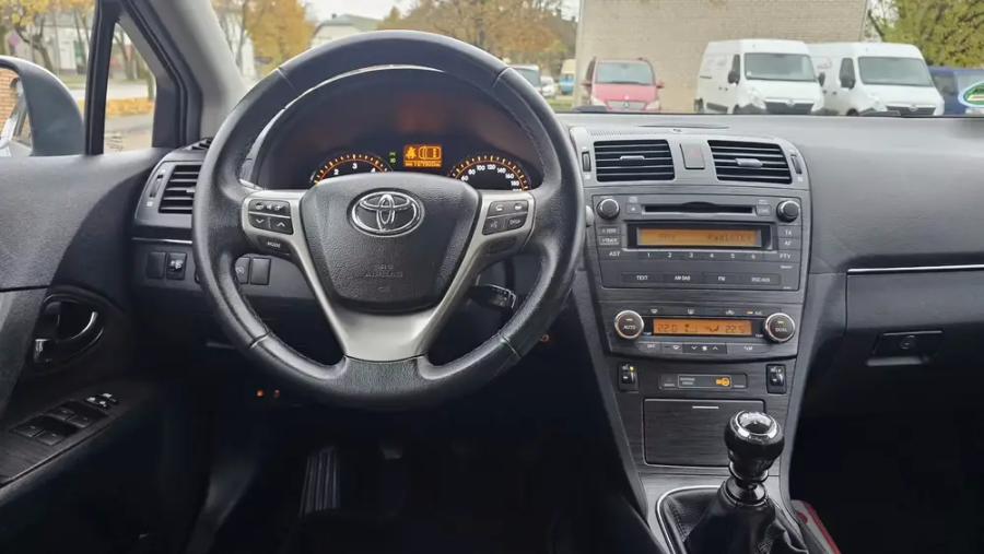Серый Тойота Авенсис 2009 в Рига, объемом двигателя 2.20 л и пробегом 168 тыс. км за 5500 €, фото 14 на AUTOMOTO.COM.LV