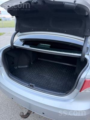 Pelēks Toyota Avensis 2009 Tukums, ar dzinēja tilpumu 2.00 L un nobraukumu 316 tūkst. km par 4450 €, foto 12 vietnē AUTOMOTO.COM.LV